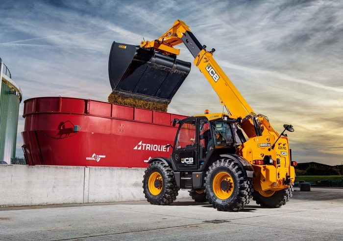 JCB launches Loadall 560-80 agri pro high output telehandler ...