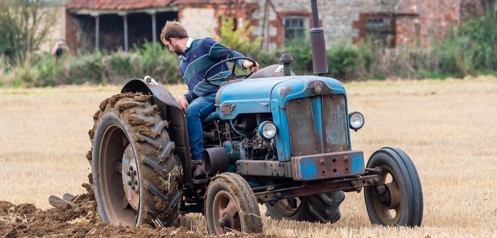 Fordson Major E1A celebrates 70th anniversary at Vintage Tractor ...