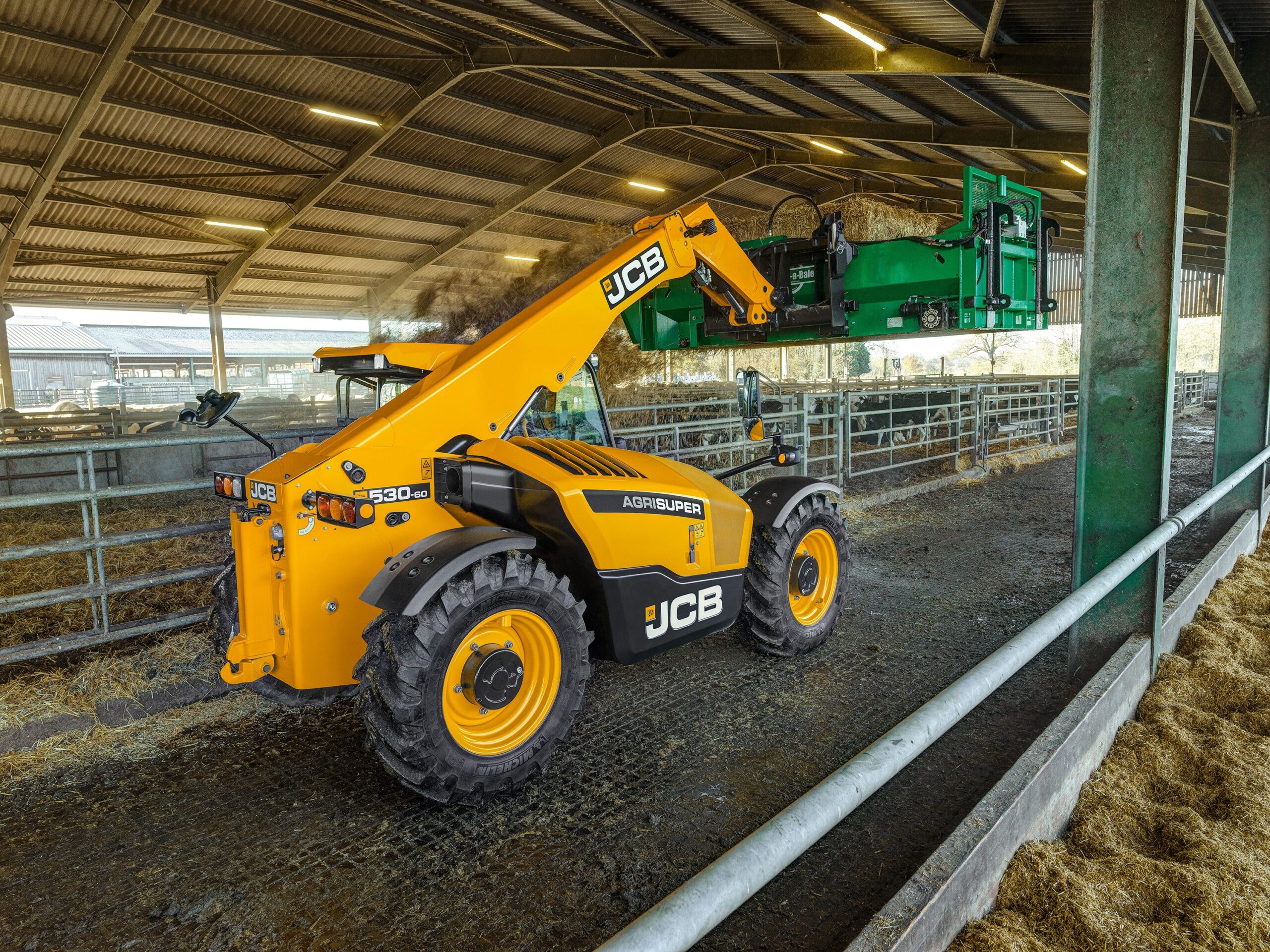 JCB launches compact but powerful Loadall 530-60 Agri Super | News from AA Farmer